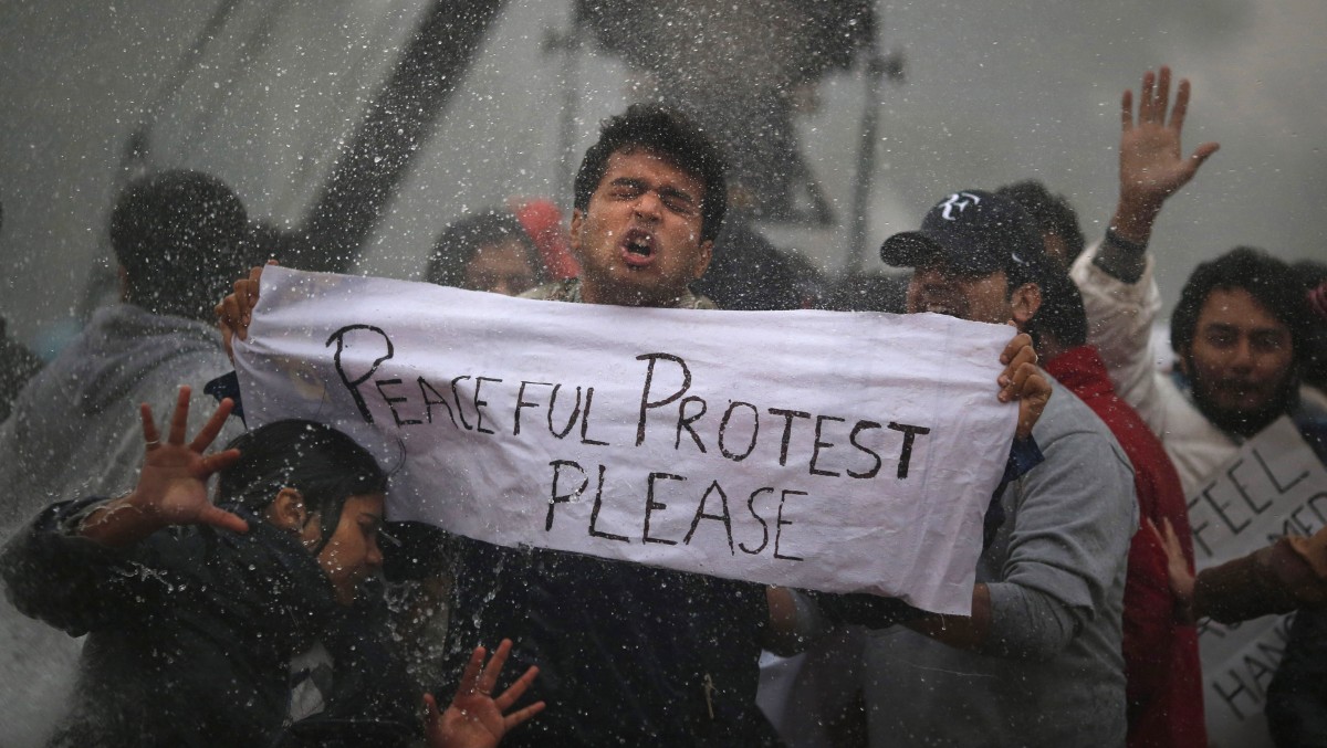 Delhi Gang Rape Victim Flown To Singapore In 'Extremely Critical' Condition