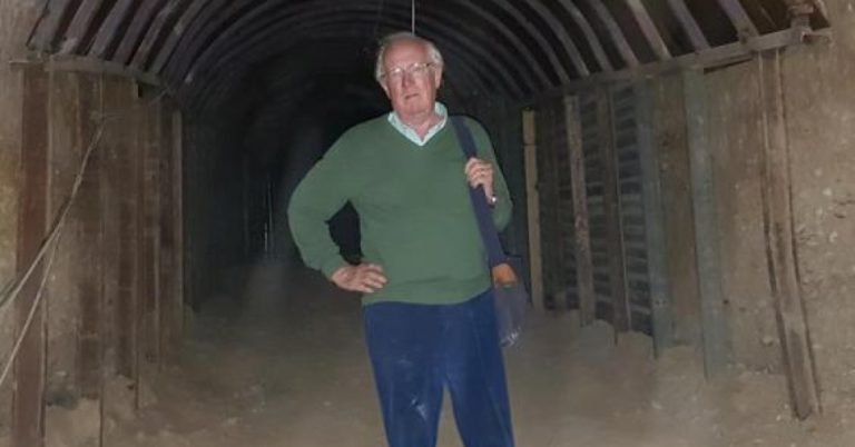 Robert Fisk Reaches Syria 'Chemical Attack' Site, Concludes "They Were ...