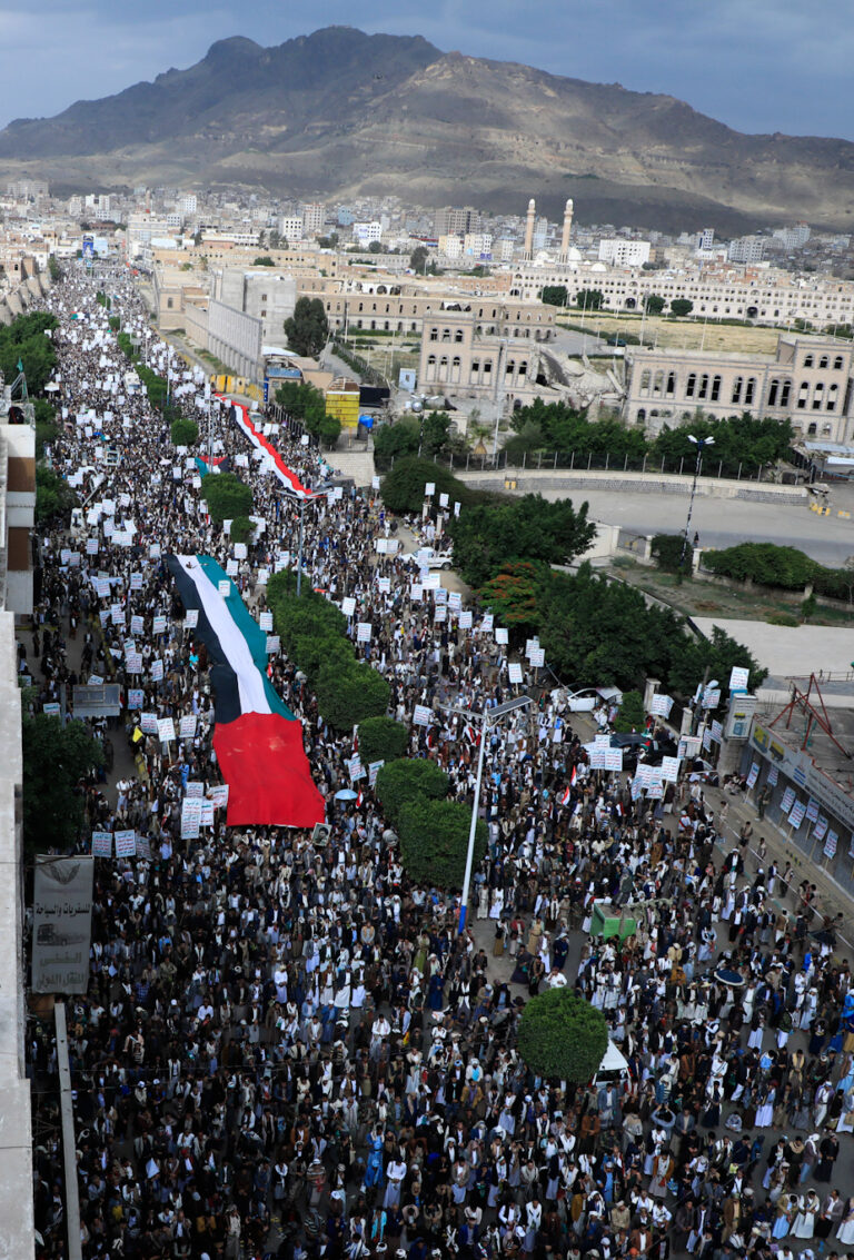 Trained by Years of Guerilla War, Yemen's Houthis Want to Export Thier ...